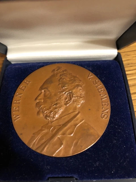 BRONZE-MEDAILLE 1897. WERNER VON SIEMENS - 50 JAHRE SIEMENS & HALSKE ... BRONZE-MEDAILLE 1897. WERNER VON SIEMENS - 50 JAHRE SIEMENS & HALSKE ...